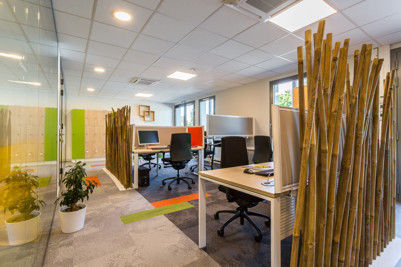 Confluent Intérim - Office concept