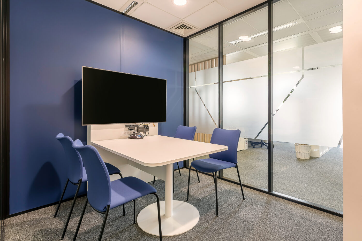 Kemone - Office concept