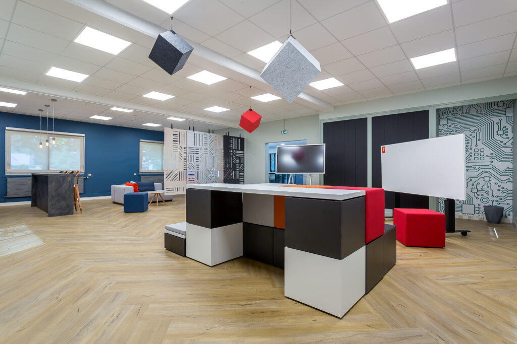 French Poc - Office concept